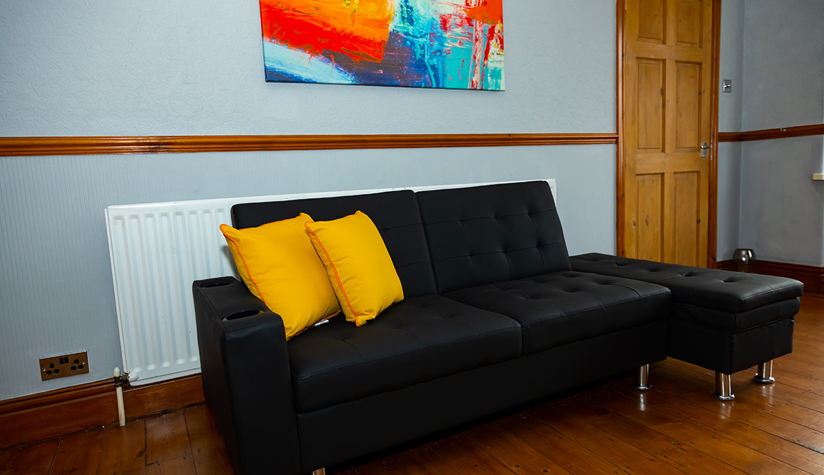 ALEXANDER BLYTH - Alexander Apartments